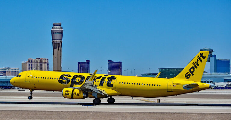 Spirit Flight Status: How to Check Your Flight's Current Status